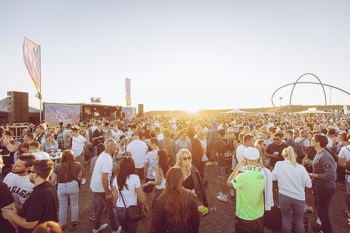 Elektronische Musik über den Dächern des Ruhrgebiets: Das ...