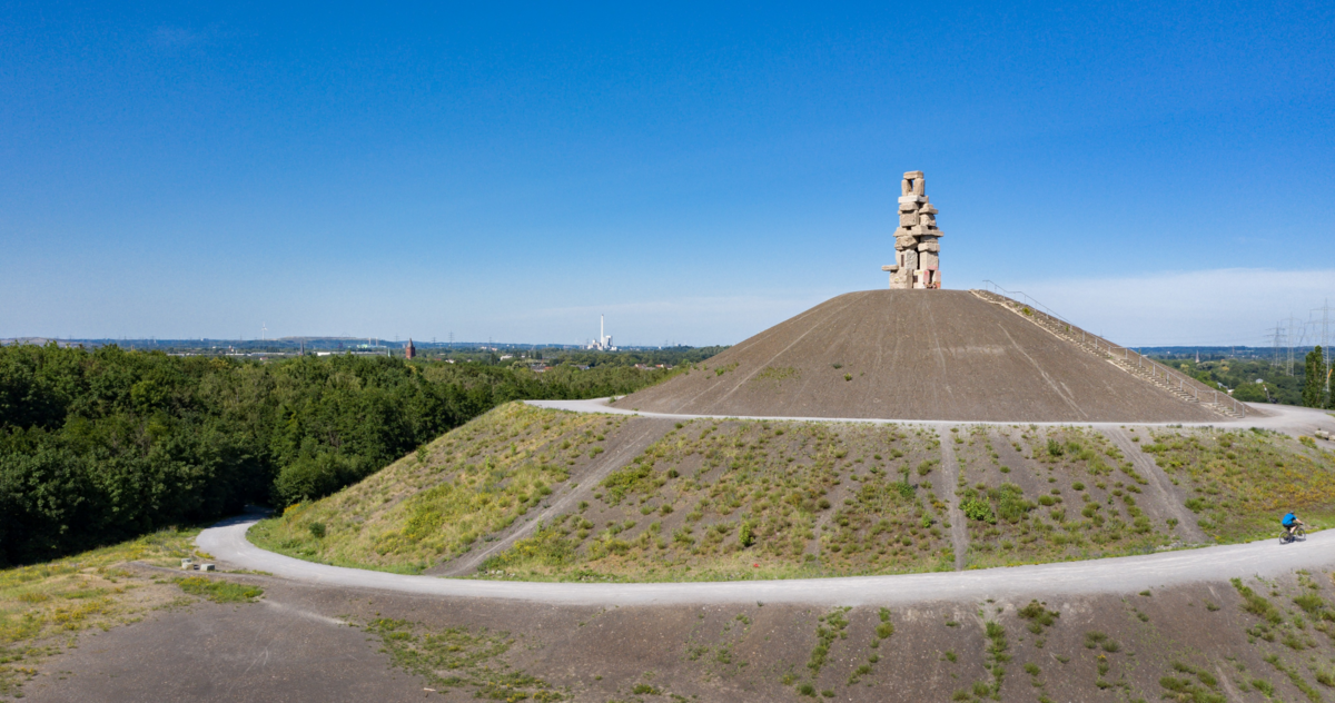 Halde Rheinelbe mit Himmelstreppe - Gelsenkirchen